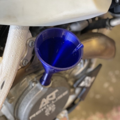 Vented Threaded Funnel by AKT - Slavens Racing