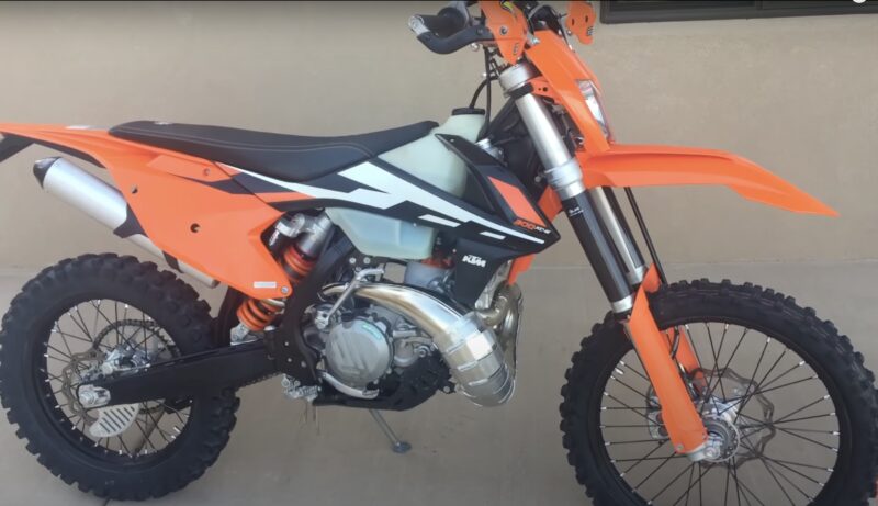 Jeff's Bikes - Slavens Racing