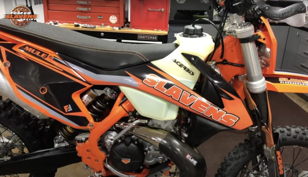 Jeff's Bikes - Slavens Racing